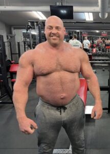 Strongman Vs Bodybuilding: 5 Key Differences