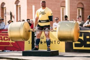 Strongman Vs Bodybuilding: 5 Key Differences